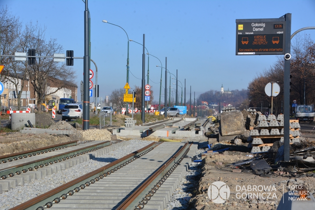 Prace przy modernizacji torowiska tramwajowego w głównym ciągu dąbrowskich ulic - Dąbrowa Górnicza