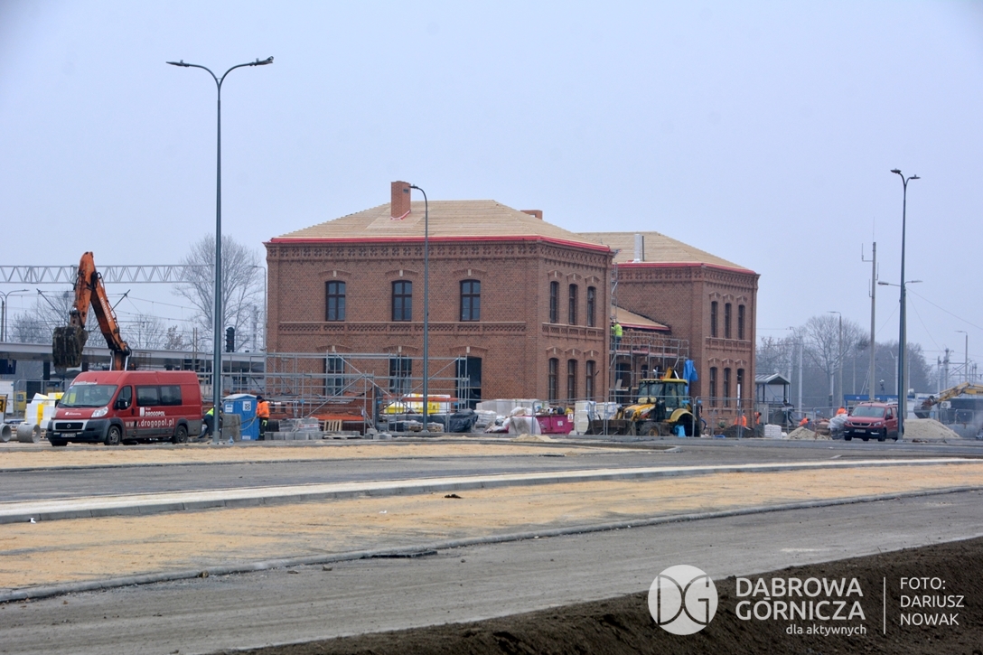 Remont budynku dworca kolejowego w centrum - Dąbrowa Górnicza