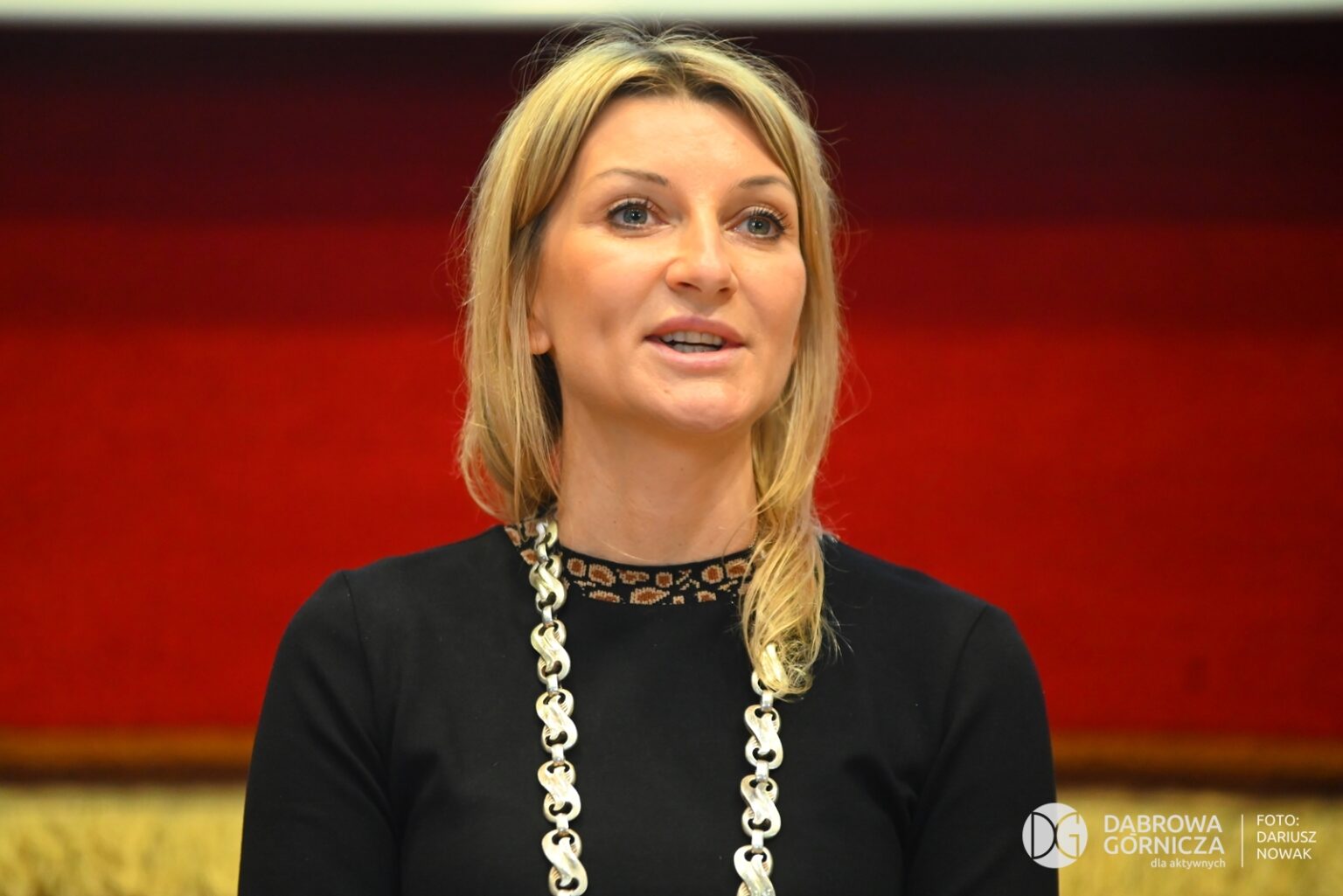 Zaprzysiężenie prezydenta. Radni wybrali przewodniczącą i ...